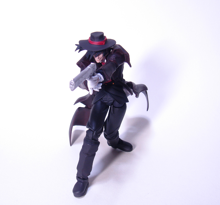 REVOLTECH ALUCARD: MachineToy